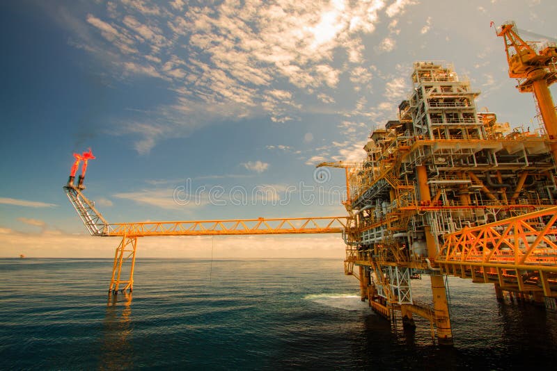 Oil and Gas Platform in Offshore Industry, Production Process in ...