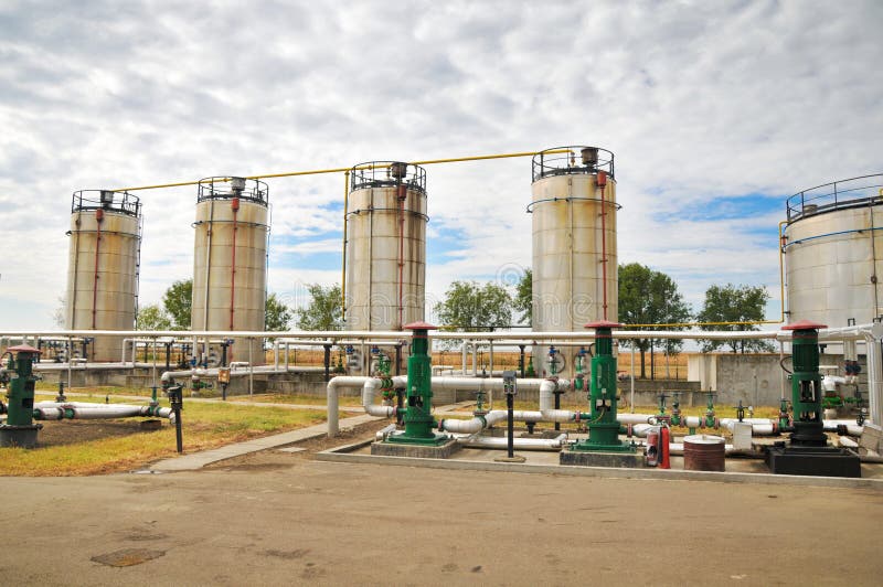 Oil and Gas Processing Plant Stock Photo - Image of landscape, complex ...