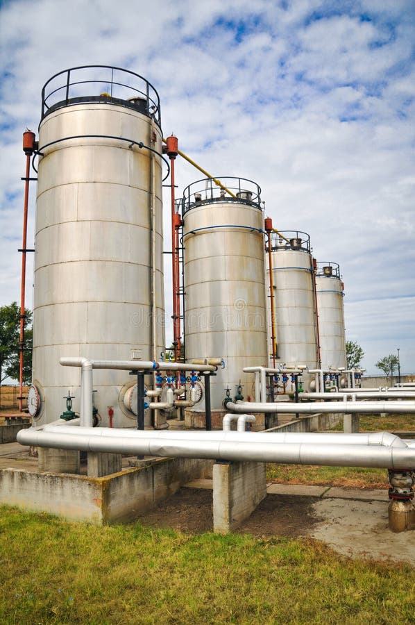 Gas & Oil Fuel Storage Tanks Stock Photo - Image of circular, inlet ...