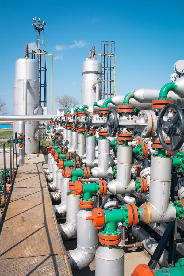 Oil and Gas Processing Plant Stock Photo - Image of petroleum, plant ...