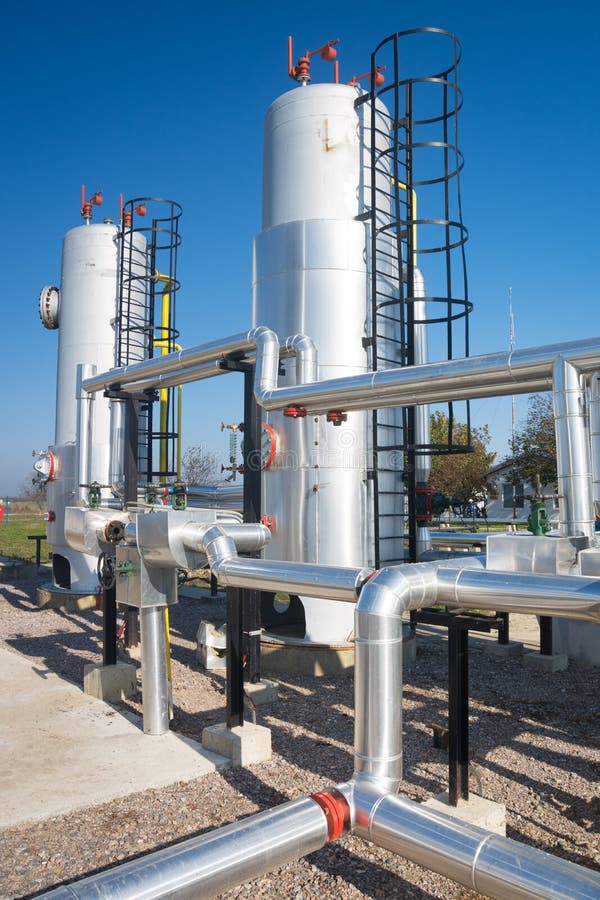 Oil and Gas Processing Plant Stock Photo - Image of fuel, energy: 29182836