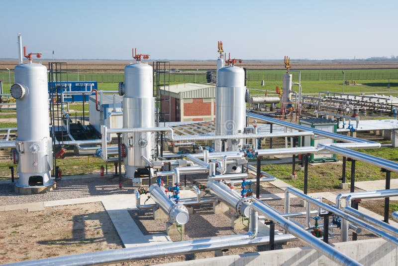 Oil and Gas Processing Plant Stock Image - Image of complex, chemical ...