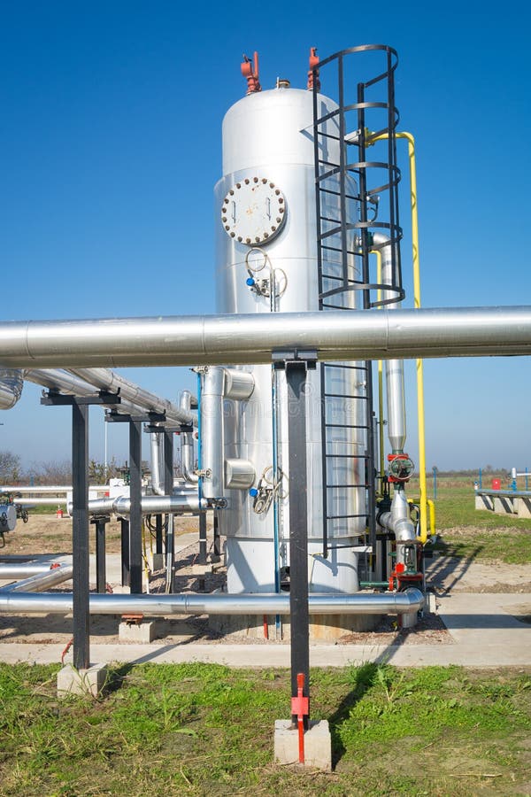 Oil and Gas Processing Plant Stock Photo - Image of power, machine ...