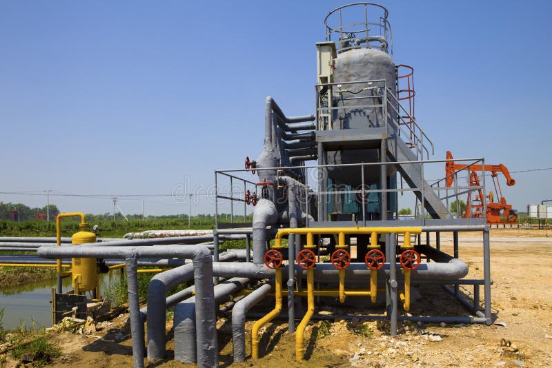 Oil and Gas Processing Plant Stock Photo - Image of engineering ...