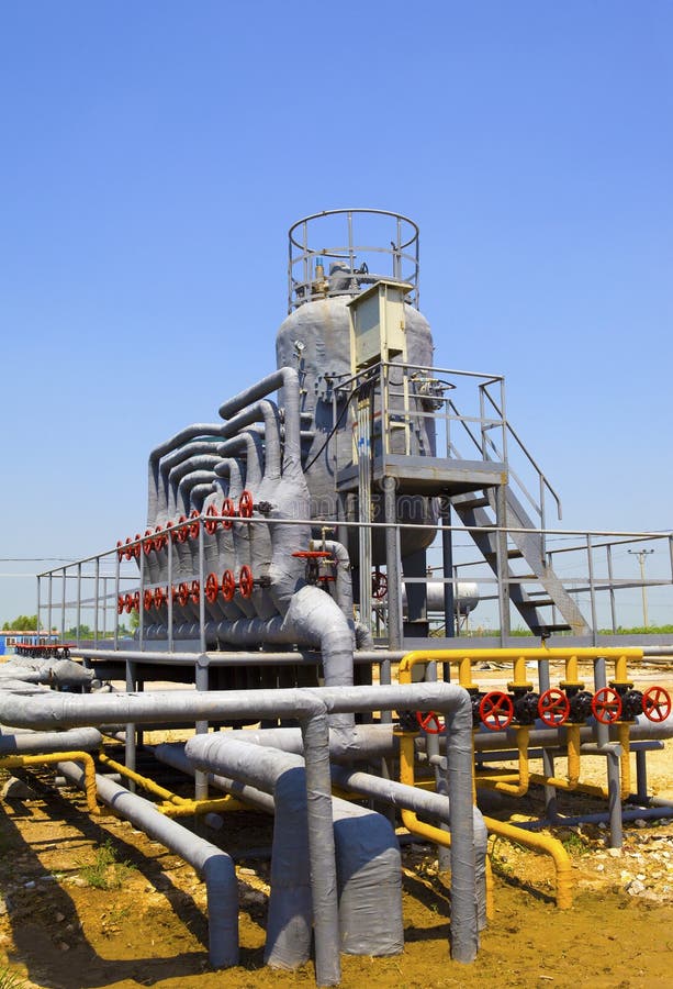 Oil and Gas Processing Plant Stock Photo - Image of oilfield, blue ...