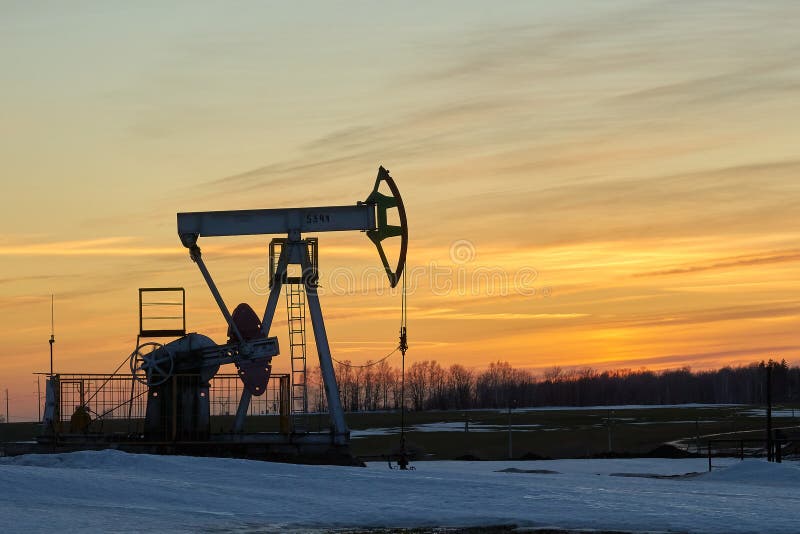 Oil and gas production stock photo. Image of drilling - 178275002