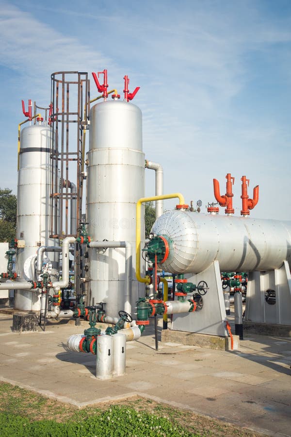 Oil and gas refinery stock photo. Image of energy, fuel - 48062788