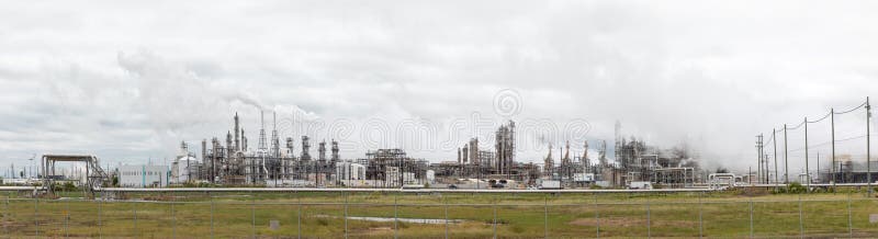 Oil Industry Complex Near Freeport, Texas Stock Photo - Image of ...