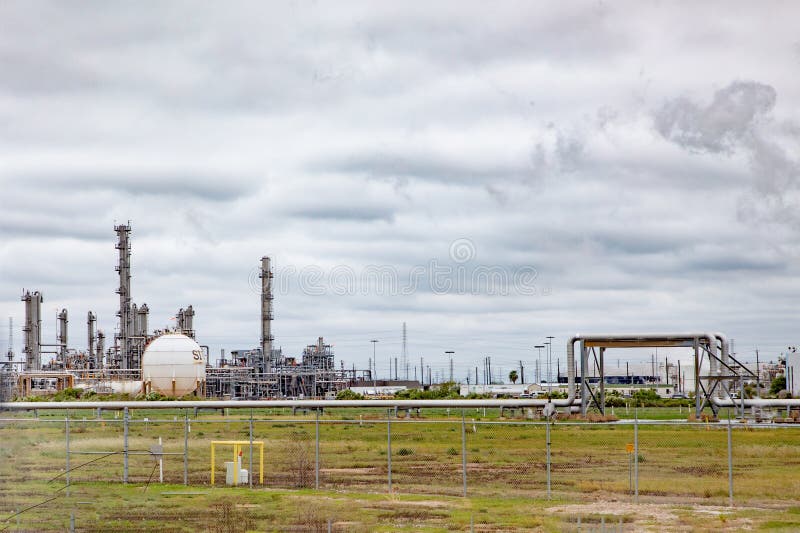 Oil Industry Complex Near Freeport, Texas Stock Photo - Image of ...