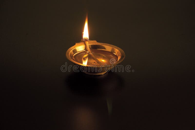 Oil lamp stock image. Image of lighted, light, lamp, warmth - 27179733