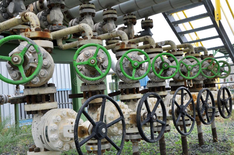 Oil Well Wellhead Equipment. Hand Valve with Handwheel for Openi Stock ...