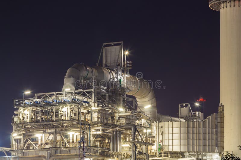 Oil Manufacturing Industrial Stock Image - Image of chimney, refinery ...