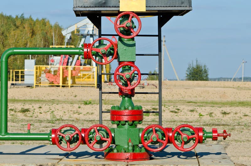 Oil Gas Processing Plant Pipe Line Valve Gate Stock Photos - Free ...