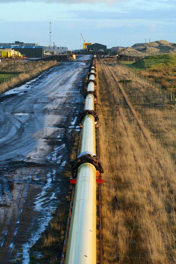 Oil Well stock image. Image of drill, conventional, derrick - 12076649