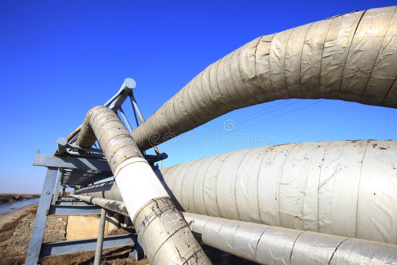 Oil pipeline stock photo. Image of delivering, generation - 44013658