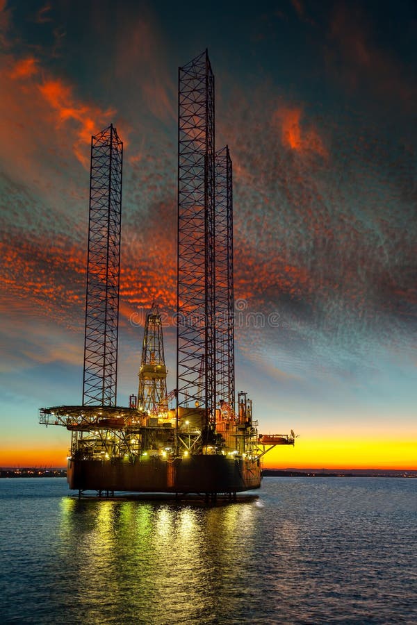 6,786 Drilling Rig Sunset Photos - Free & Royalty-Free Stock Photos ...