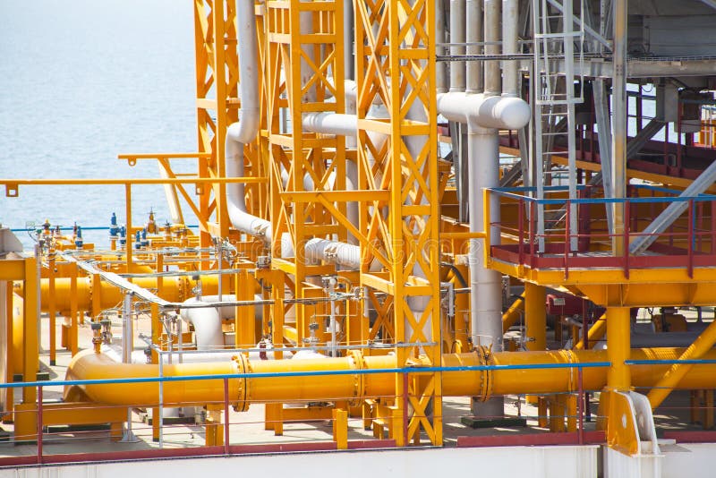 Oil Platform Pipeline and Pressure Transfer System Stock Photo - Image ...