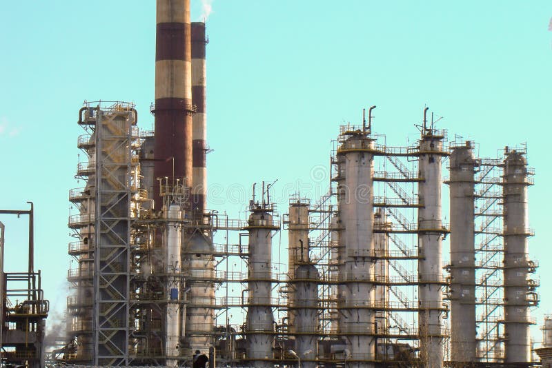 Oil-processing plant stock image. Image of energy, factory - 49544617