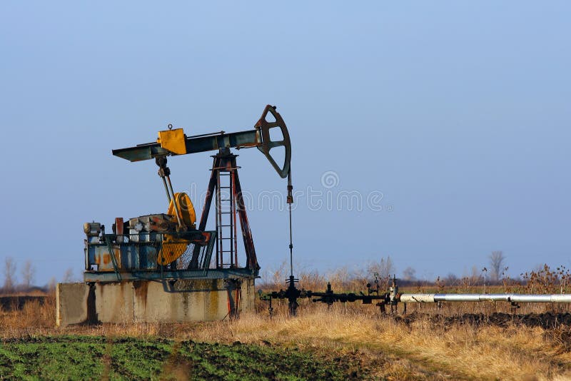 Oil well and tank stock photo. Image of prairie, industrial - 15878130