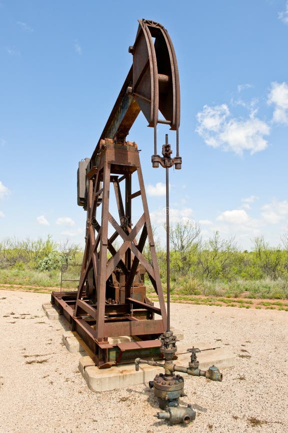 Oil pump jack stock image. Image of metal, midland, rusted - 16038081