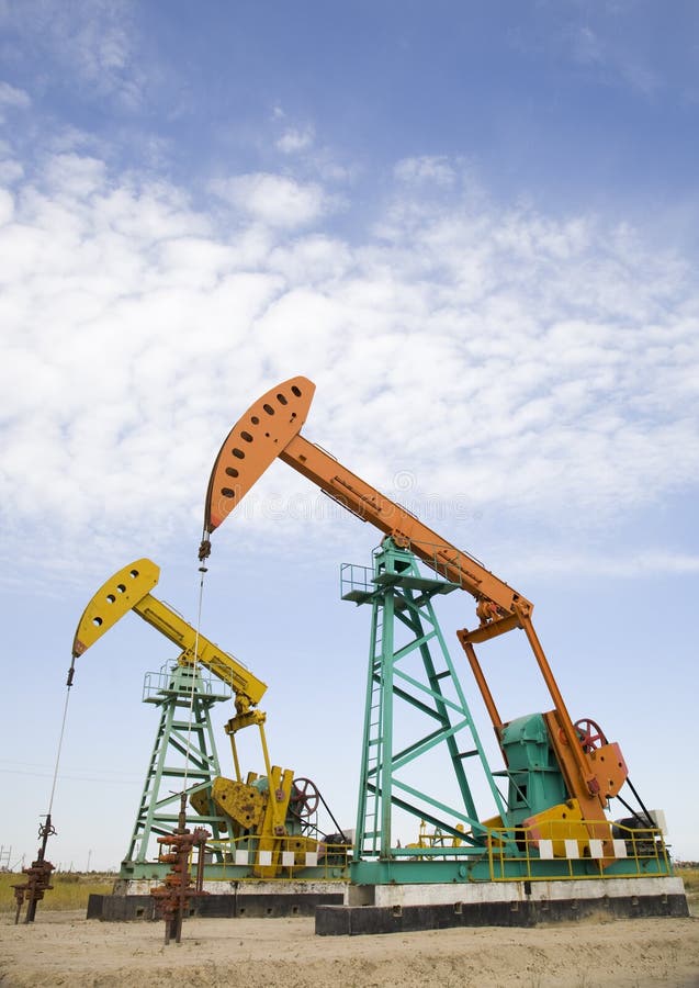 Jack Up Oil Rig (Drilling Rig) and Rig Crane Stock Image - Image of ...