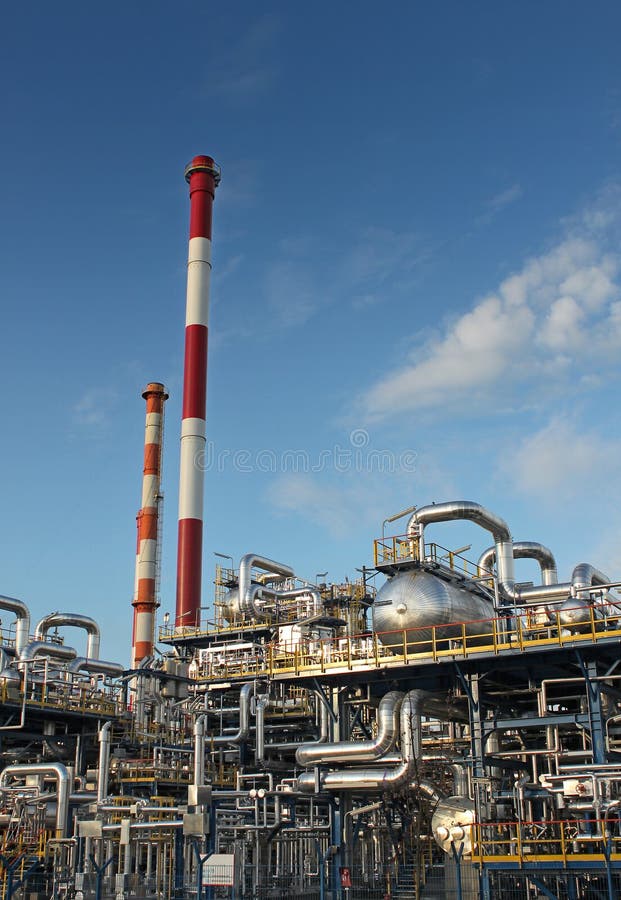 Oil refinery stock image. Image of gdansk, distillery - 18490969