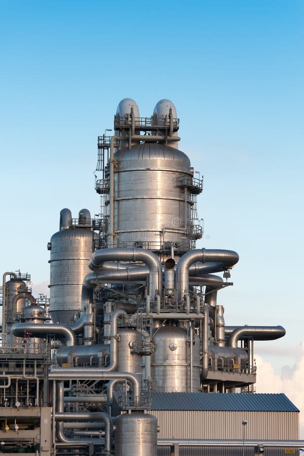 Oil Refinery Petroleum Industry Pipelines Stock Photo - Image of plant ...