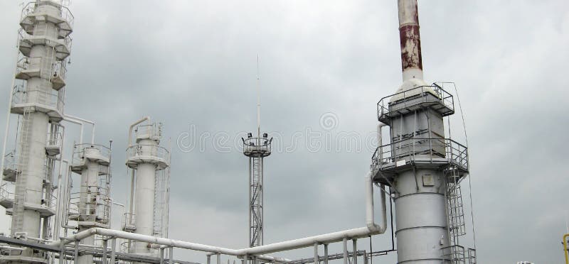 The oil refinery stock photo. Image of flange, chemical - 136163628