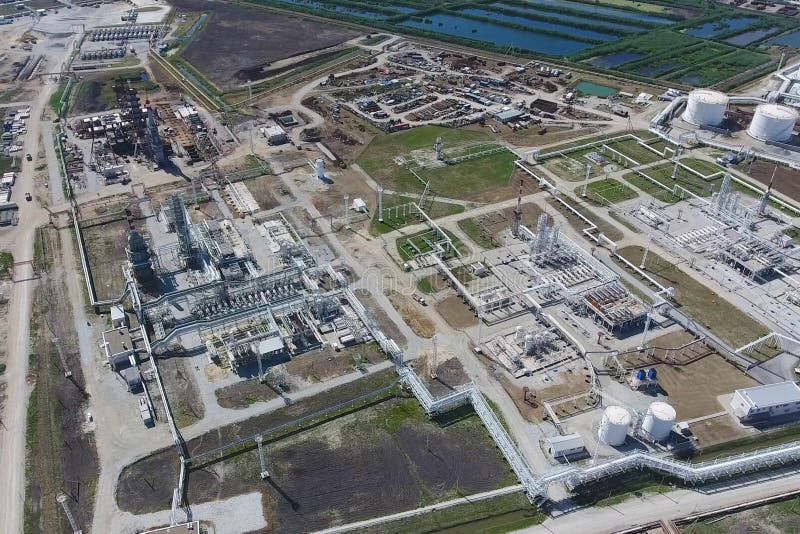 900 Refinery Vacuum Ejector Stock Photos - Free & Royalty-Free Stock ...