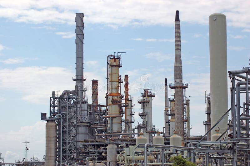 Oil refinery towers stock photo. Image of hydrocarbons - 27614112