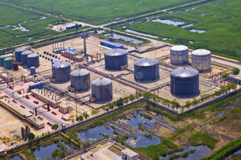 Oil Refinery Tanks stock image. Image of fossil, petrochemical - 34565743