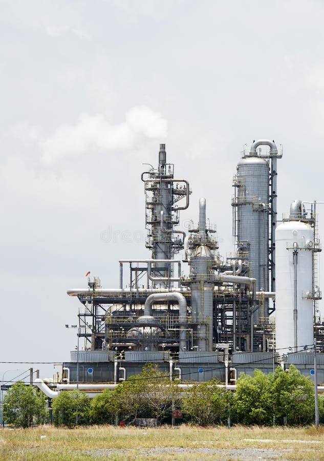 Oil refinery stock photo. Image of technology, chemical - 40379158