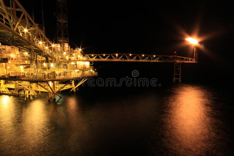 1,477 Floating Oil Rig Stock Photos - Free & Royalty-Free Stock Photos ...