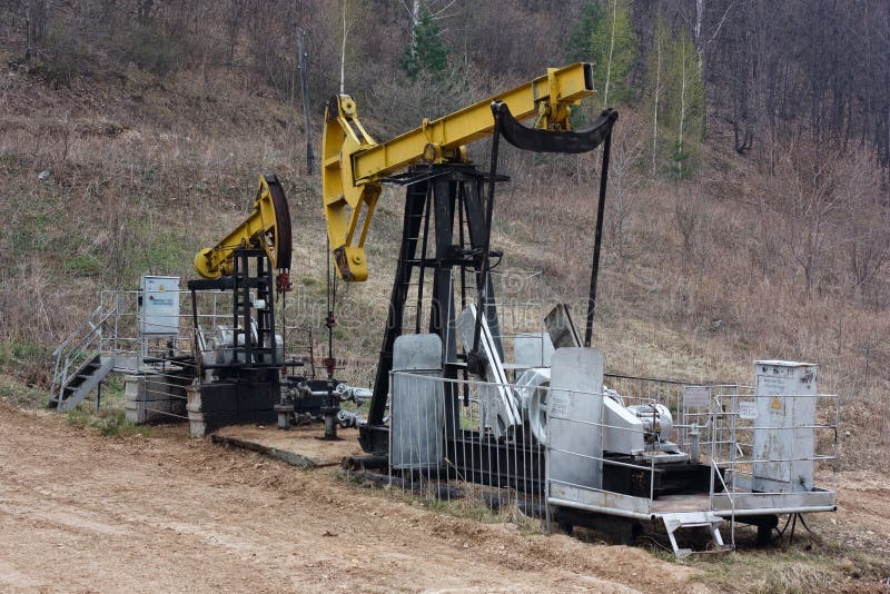 Construction of a New Oil Pipeline Stock Photo - Image of metal ...