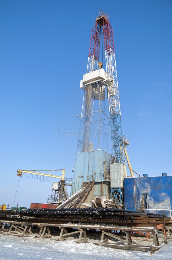 Old oil rig stock photo. Image of business, engineering - 29685816