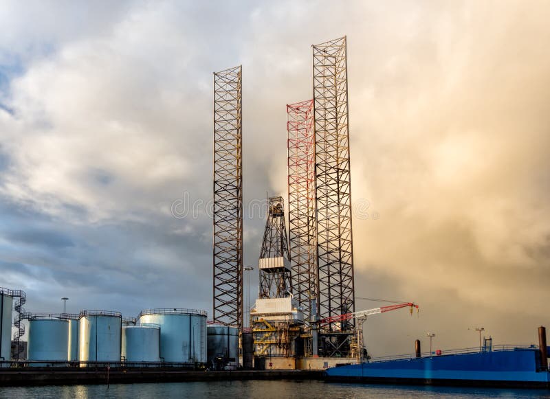 Oil Rig in Esbjerg Harbor, Denmark Stock Image - Image of floating ...