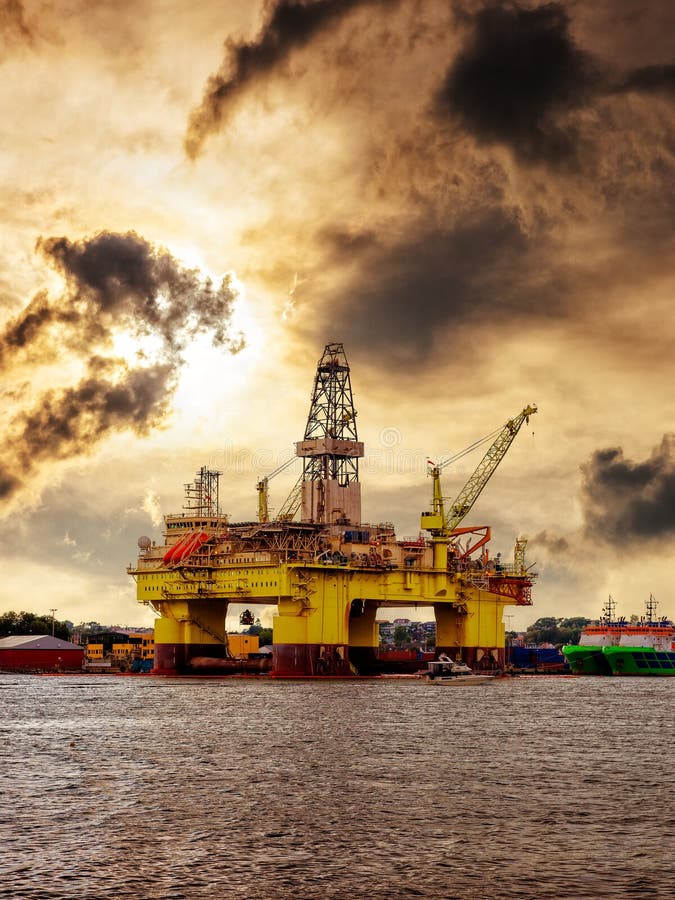 Oil rig in Norway stock photo. Image of construction - 50587810
