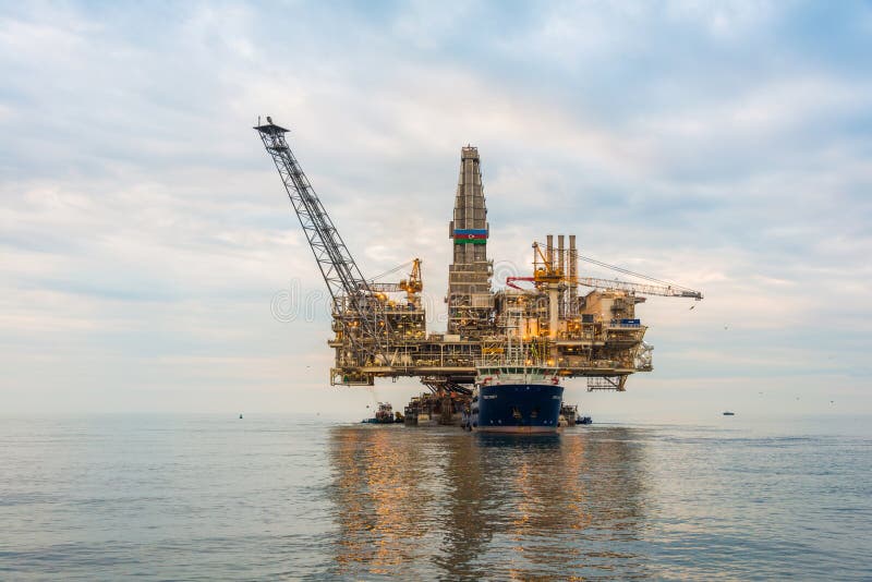 The Offshore Drilling Oil Rig. Stock Photo - Image of dockage ...