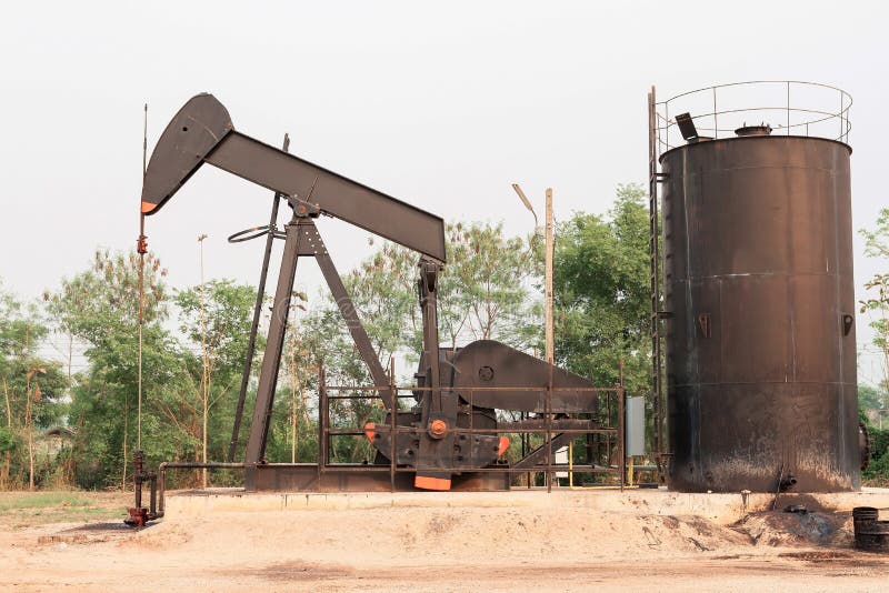 Oil Rig stock photo. Image of fuel, construction, pump - 39727374