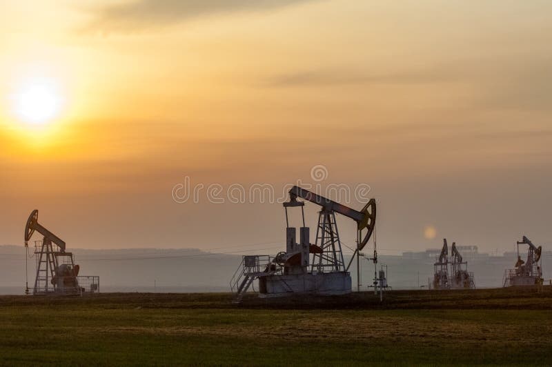 Oil and gas stock image. Image of industry, mechanical - 12992231