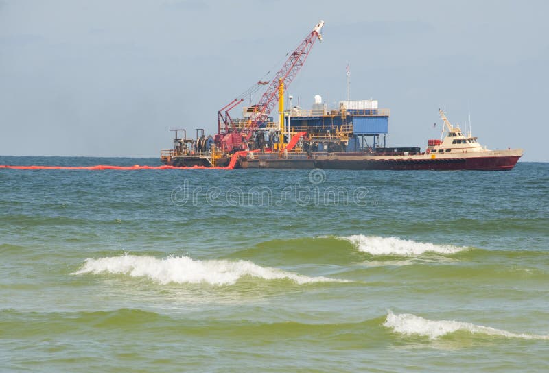 Oil Spill Workers Cleaning Beach Editorial Stock Image - Image of ...