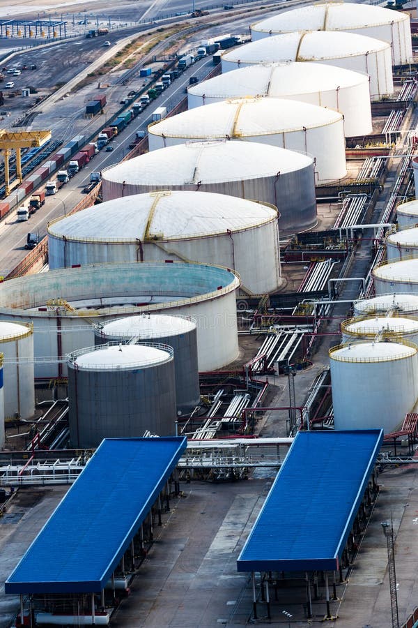 Oil storage stock image. Image of pipeline, power, cargo - 40733695