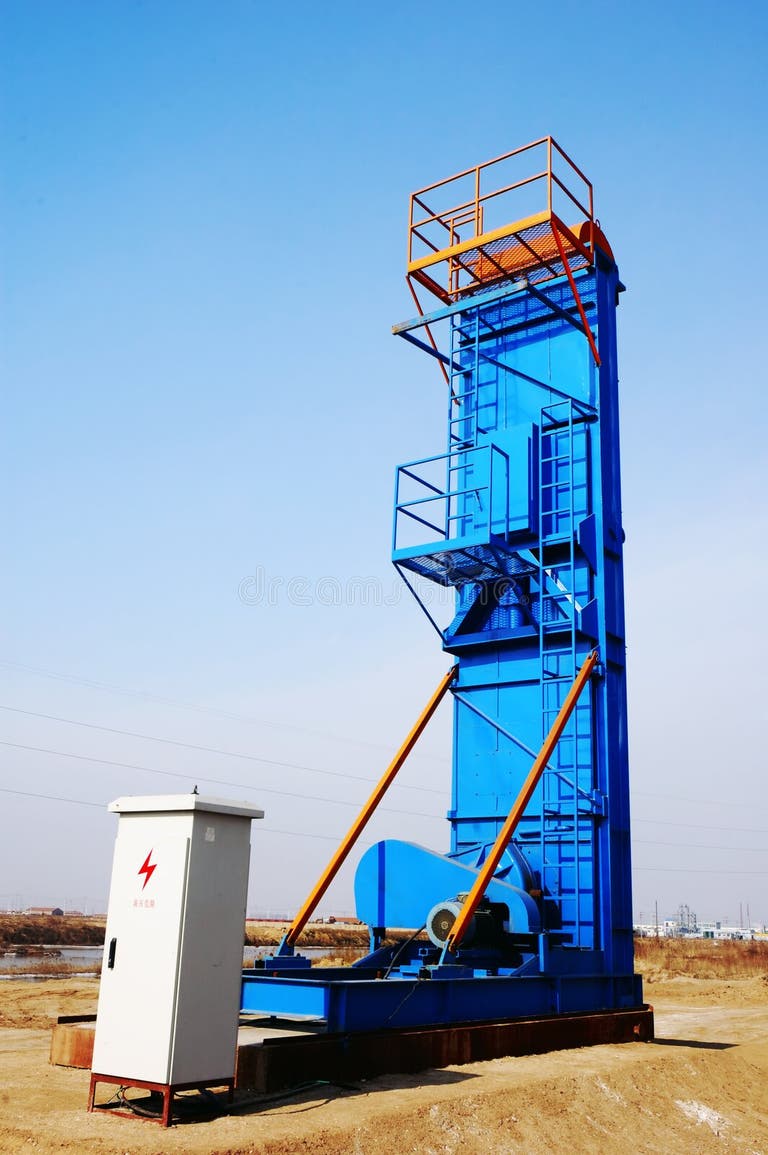 103 Oilfield Pumping Units Stock Photos - Free & Royalty-Free Stock ...