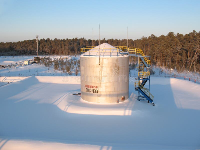 Oil tank stock photo. Image of bolt, extracting, fuel - 17838246