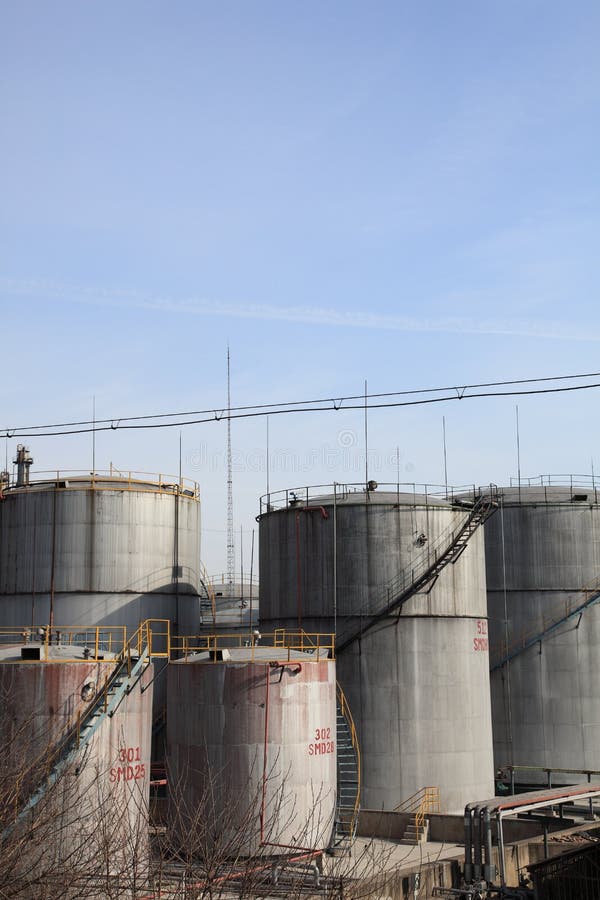 Oil tank stock photo. Image of plant, corroded, brown - 7593984