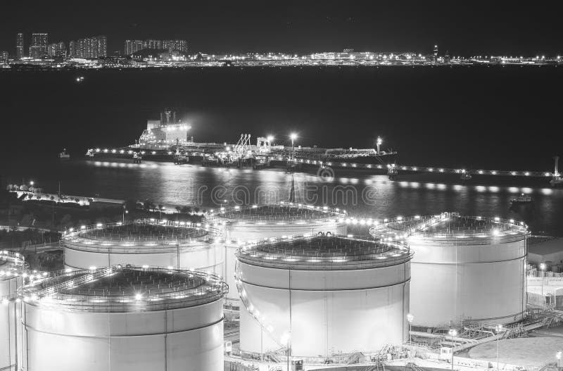 Oil tank and oil tanker stock photo. Image of harbour - 174993756
