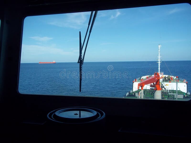 Oil Tanker sailing editorial photography. Image of operation - 47078777