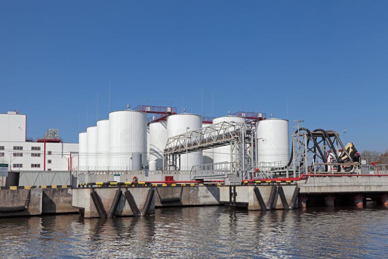 Oil terminal stock image. Image of refined, hoisting - 32688965