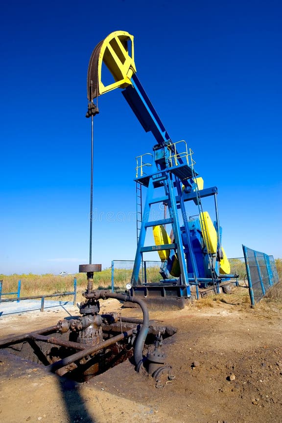 Oil well stock photo. Image of drilling, equipment, machinery - 21081322