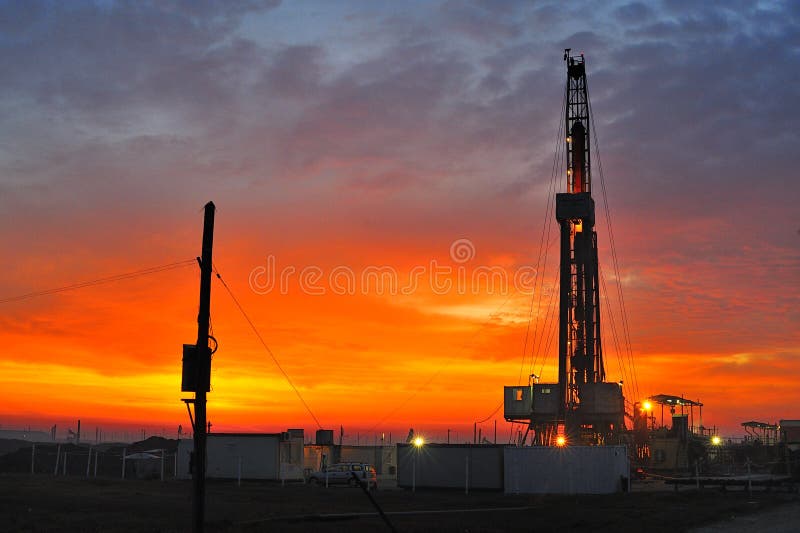 Oil well stock photo. Image of drilling, equipment, machinery - 21081322